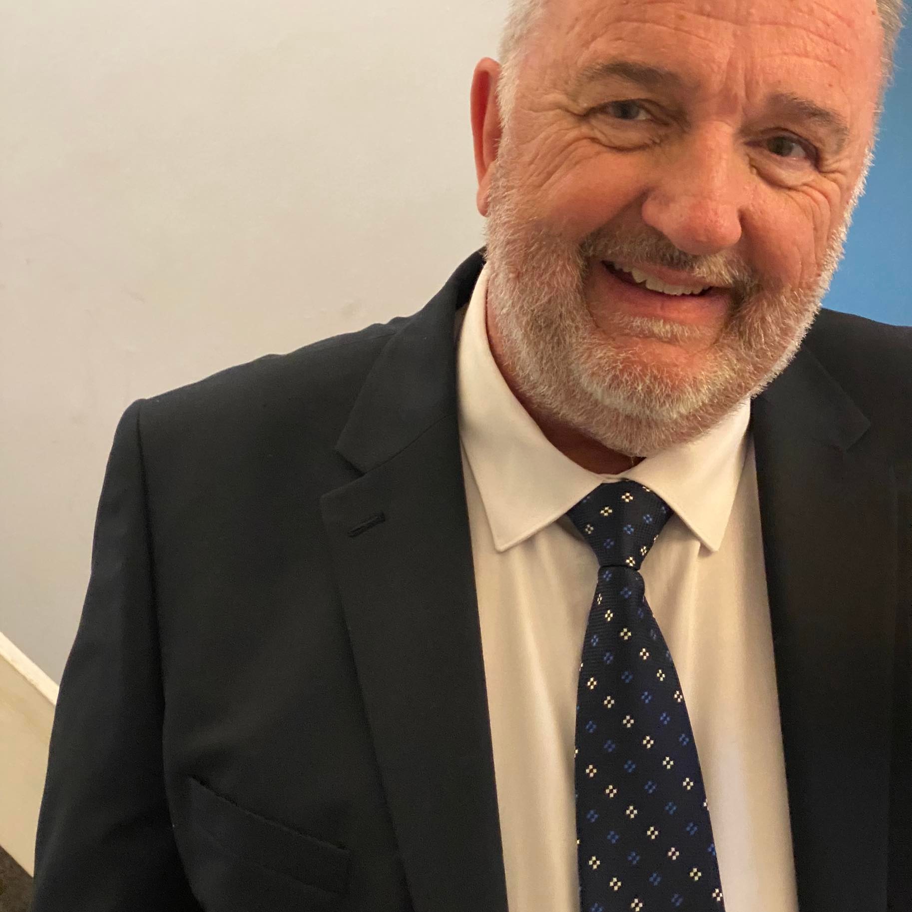 About Jonathan Burrows – Jonathan Burrows